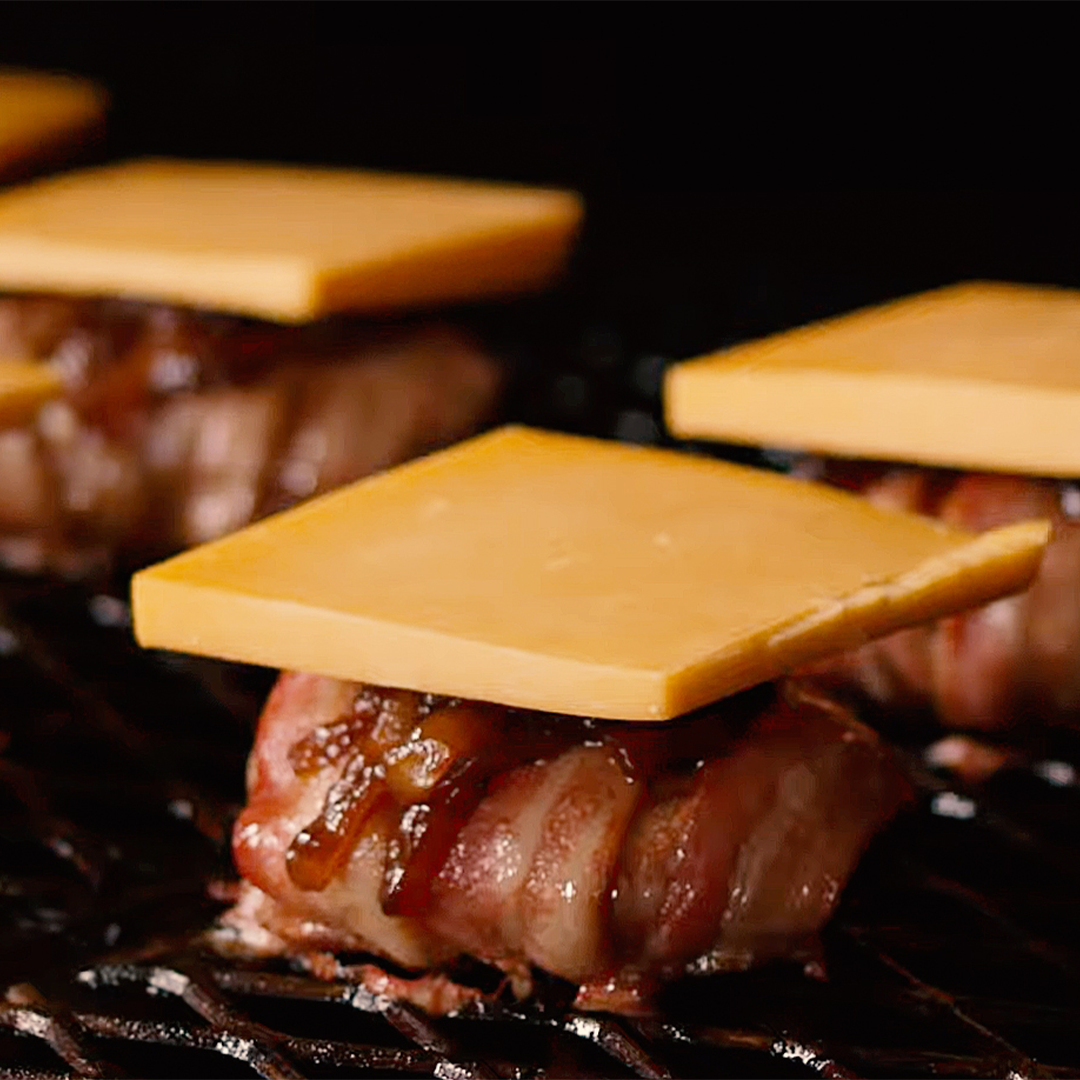 Smoked Bacon Burger - Yoder Smokers