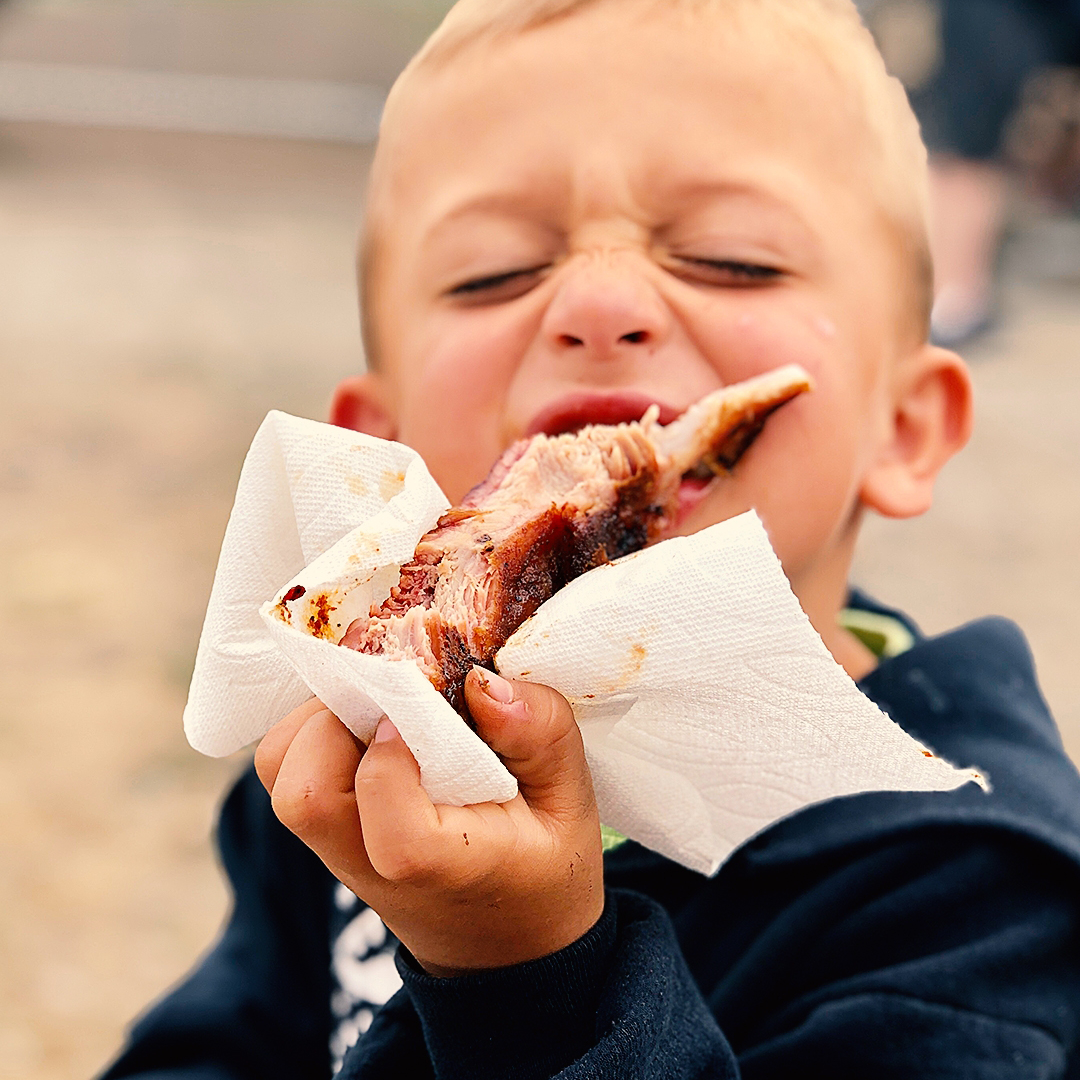 Smoked Guacamole with Chipotle Garlic - Yoder Smokers
